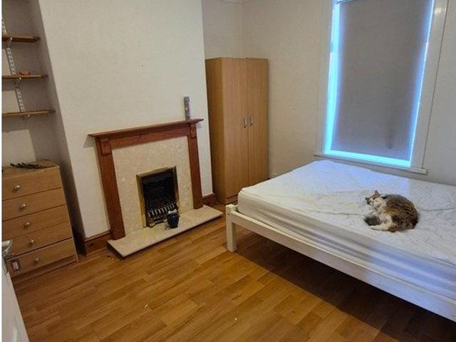 Hood St, Lincoln LN5, Room to rent, £450 pcm | PrimeLocation