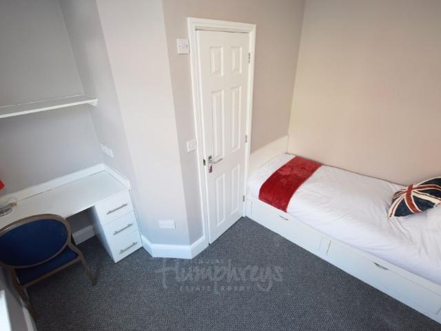 Hood Street, Northampton NN1, 1 bed terraced house to rent, £494 pcm | PrimeLocation
