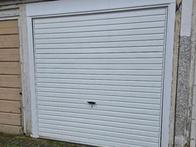 Hook Road, Surbiton, Garage For Sale