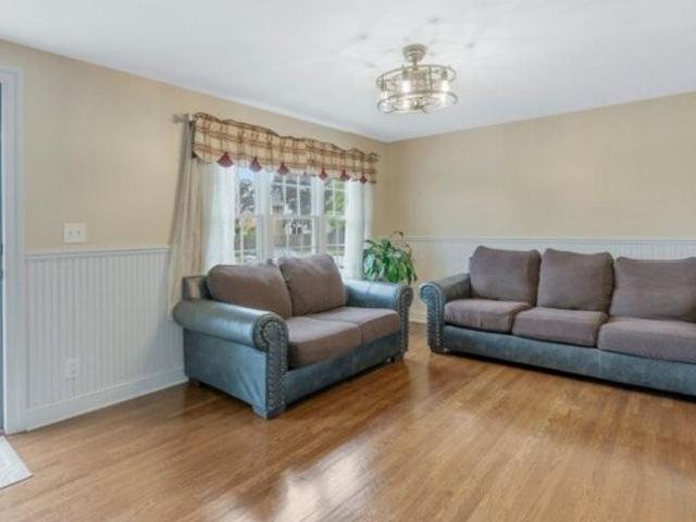 Hooker St, Middlesex, Home For Sale