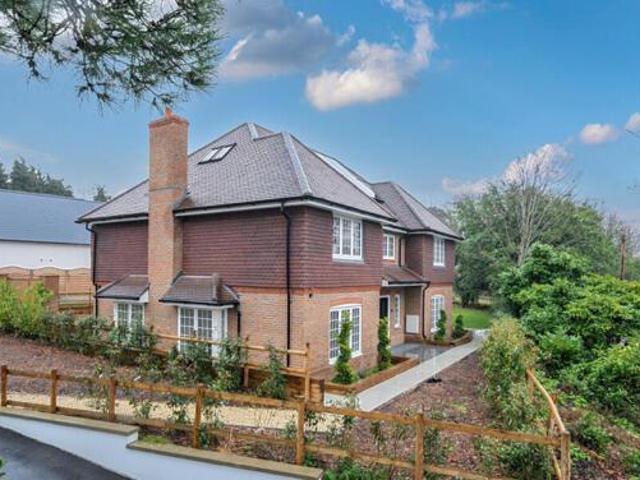 Hookhill Lane, Woking, 5 Bedroom Detached