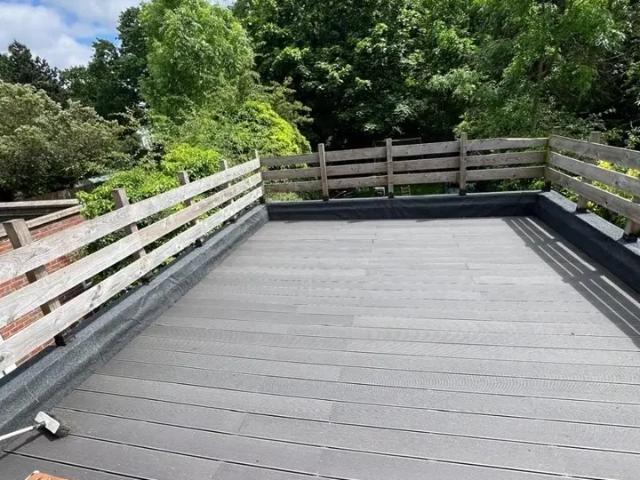 Hoop Lane, London NW11 Studio to rent £1,399 pcm £323 pw