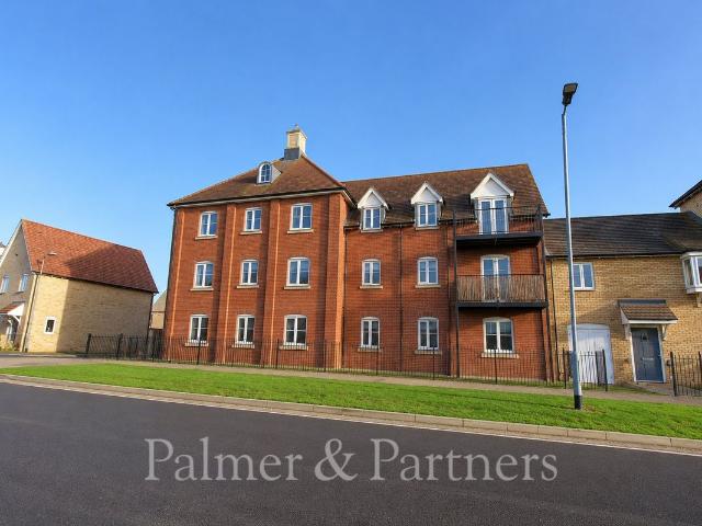 Hooper Avenue, Colchester, Essex CO2, 2 bed flat to rent, £1,100 pcm | PrimeLocation