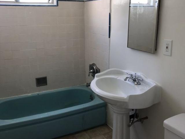 Hobart 1560 1 Bedroom Apartment for Rent at 1560 N Hobart Blvd, Los Angeles, CA 90027 East Hollywood