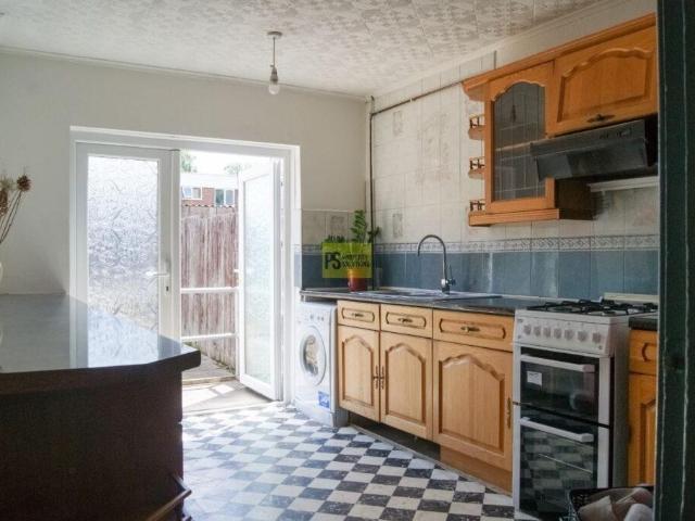 Hobart Croft, Birmingham B7 4 bed terraced house to rent £2,600 pcm £600 pw