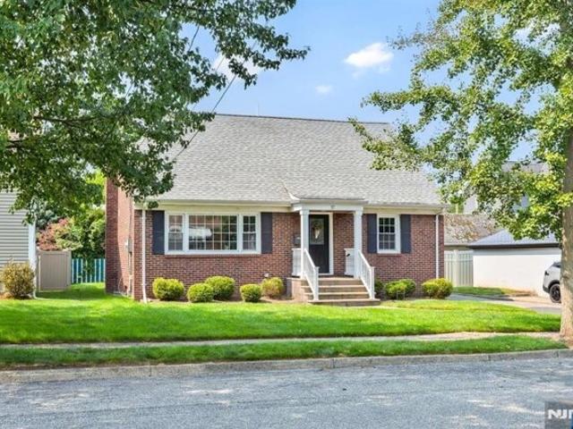 Hobart Ave, Rutherford, Home For Sale