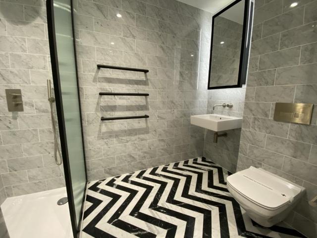 Hobart Building, Canary Wharf, E14 1 bed apartment to rent £2,900 pcm £669 pw