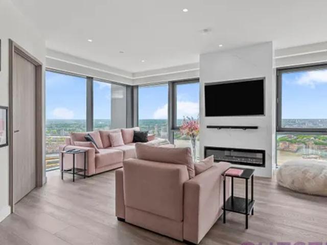 Hobart Building Wardian West, 2 Wards Place, London, E14 9DU, United Kingdom | 2 bed apartment for rent #168189495 | Rentberry