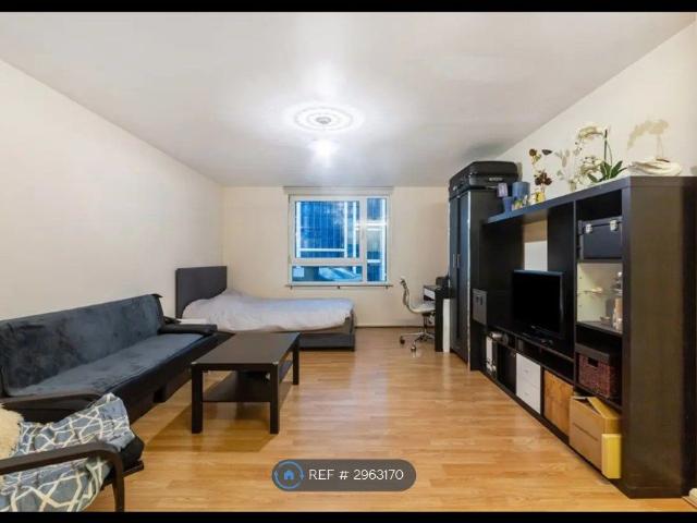 Hobart House, London SW8, Studio to rent, £2,000 pcm | PrimeLocation