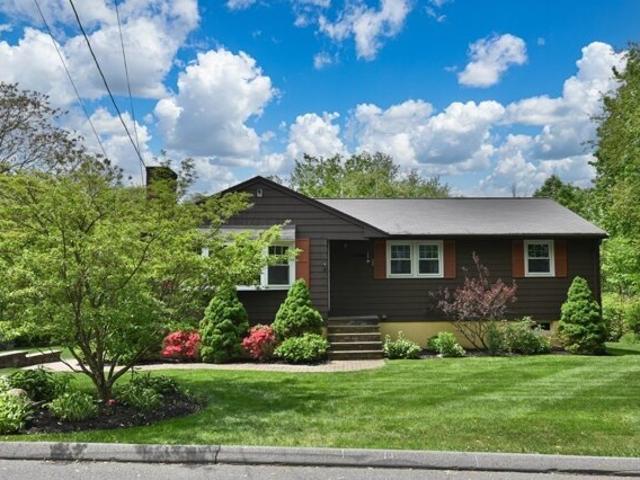 Hobson St, Saugus, Home For Sale