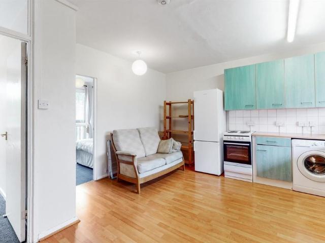 Hobson Place, Shoreditch E1, 2 bed flat to rent, £1,900 pcm | PrimeLocation