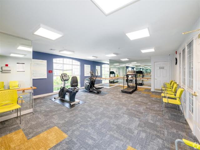 HOC at Willow Manor LLC 2 Bedroom Apartment for Rent at 601 E Randolph Rd, Colesville, MD 20904 Colesville