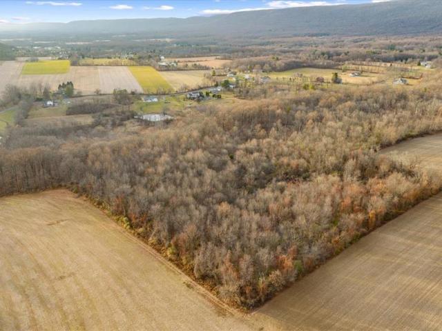 Hoch Road Lot 1