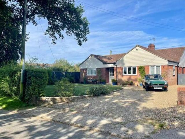 Hockey Hill, Wetheringsett, 4 Bedroom Bungalow