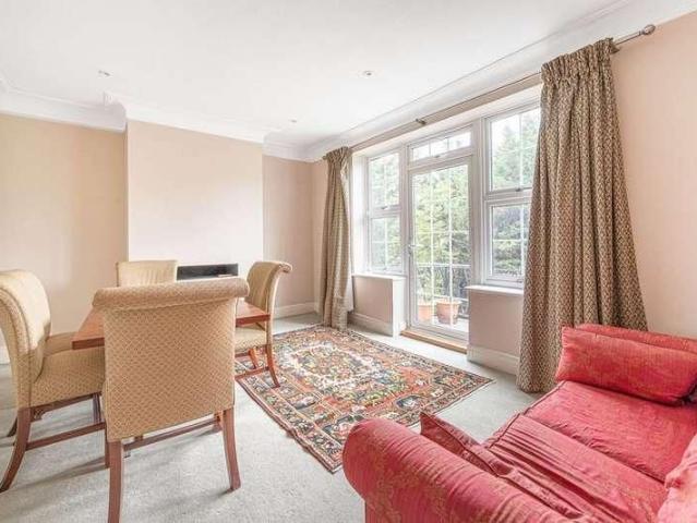Hocroft Court, Child's Hill, NW2