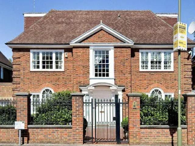Hocroft Road, London, London, Nw2 | 5 bed house for rent #164350469 | Rentberry