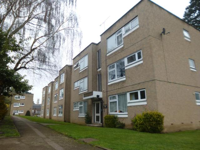Hoddesdon, EN11 1 bed flat to rent £1,450 pcm £335 pw