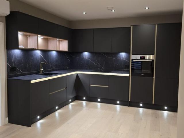 Hodford Road, Golders Green NW11, 2 bed flat to rent, £3,200 pcm | PrimeLocation