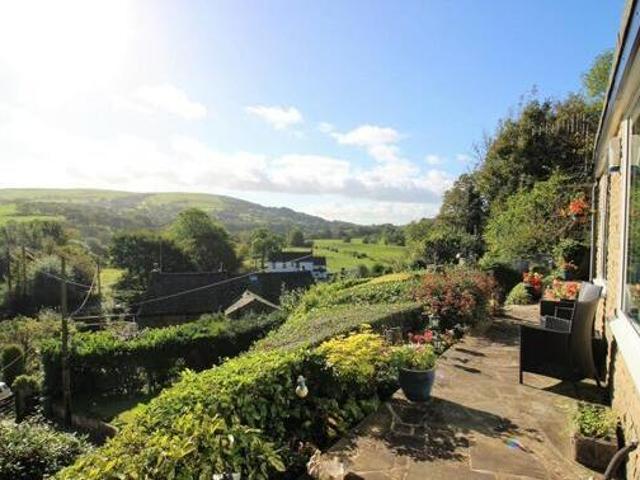 Hodge Fold, Moss Lane, 3 Bedroom Detached