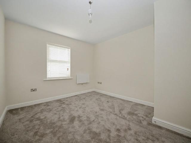 Hodge Road, Walkden, Manchester M28, 2 bed block of flats to rent, £950 pcm | PrimeLocation