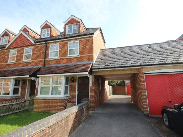 Hodges Court, Oxford OX1, Room to rent, £850 pcm | PrimeLocation
