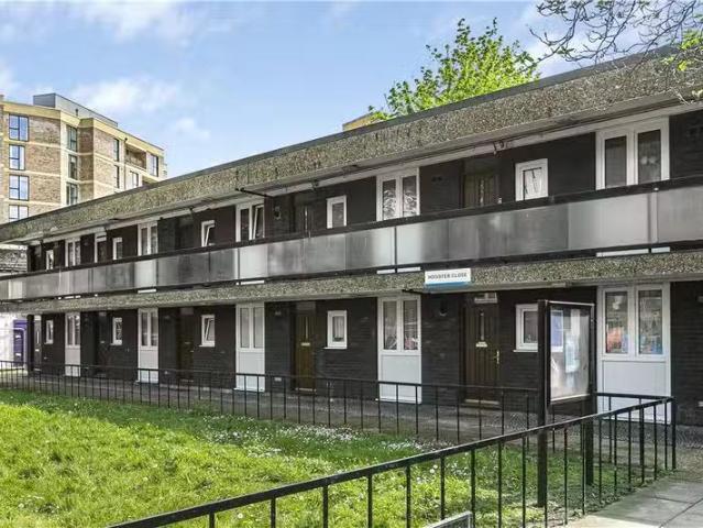 Hodister Close, London, SE5 0JZ