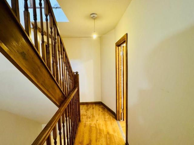Hoe Street, Walthamstow E17 9AH 3 bed apartment to rent £2,350 pcm £542 pw