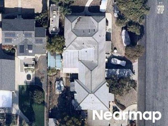 Hoffman Ave