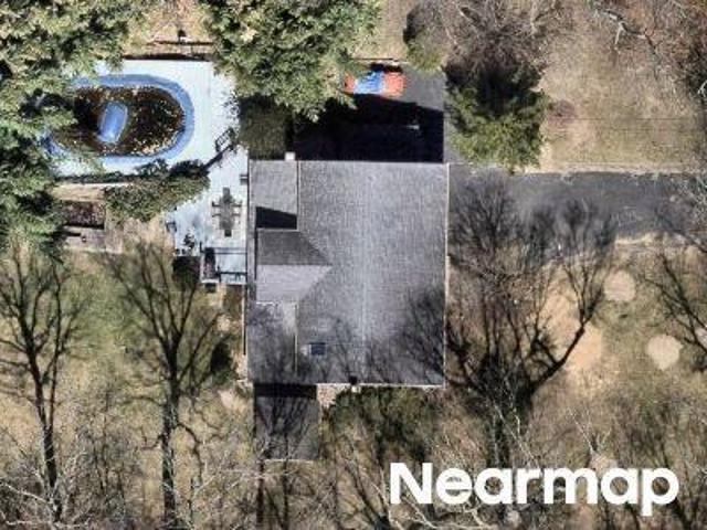 Hoffman Ln