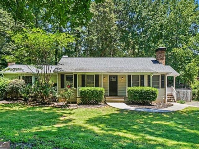 Hogan Dr Nw, Kennesaw, Home For Sale