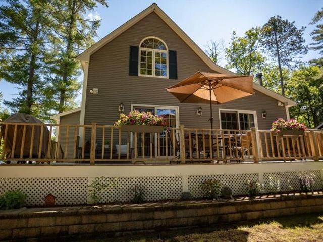 Hogan Pond Ln, Oxford, Home For Sale