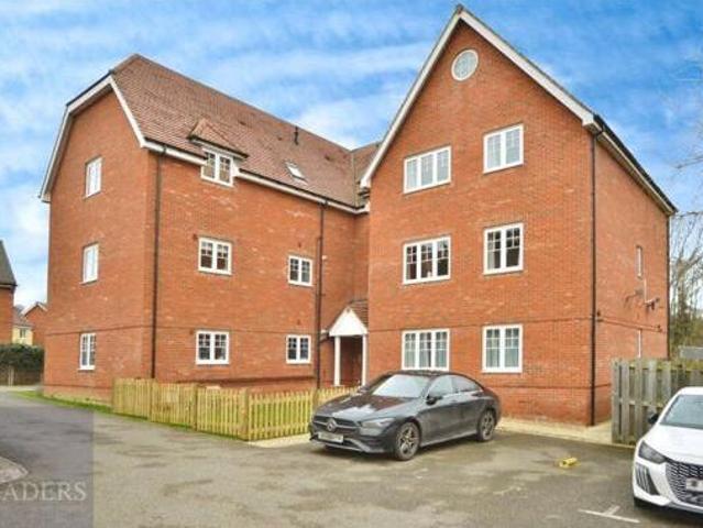 Hogarth Court, Sible Hedingham, 2 Bedroom Apartment