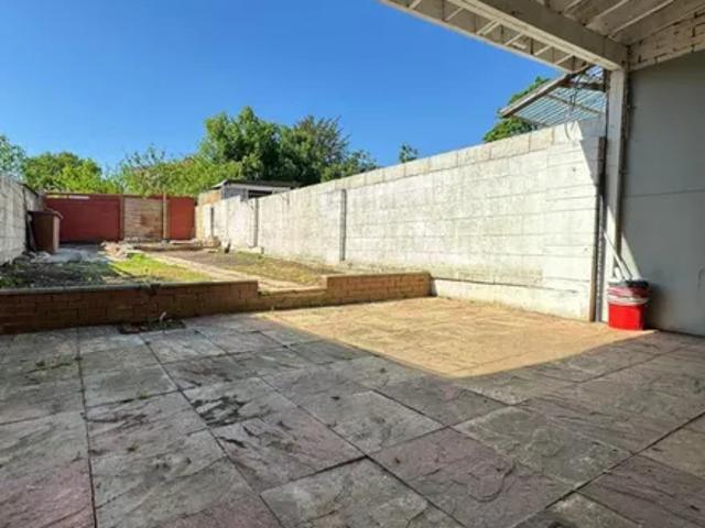 Hogarth Road, London, HA8 5TR, United Kingdom | 3 bed house for rent #154599164 | Rentberry