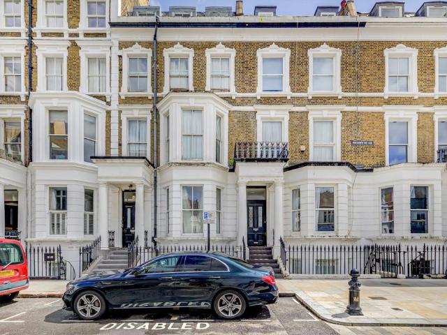 Hogarth Road, London SW5 1 bed flat to rent £2,250 pcm £519 pw