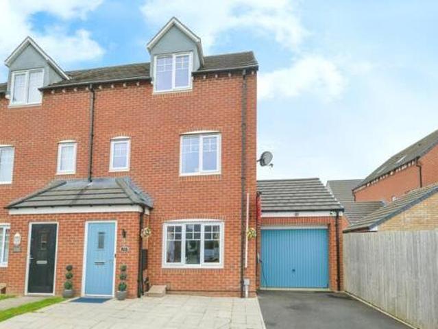 Holt Close, Acklam, 3 Bedroom Semi detached