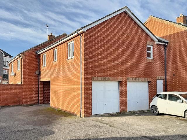 Holt Close, Singleton Hill, Ashford TN23, 1 bed flat to rent, £1,050 pcm | PrimeLocation