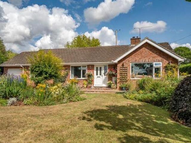 Holt Lane, Tangley, 4 Bedroom Detached