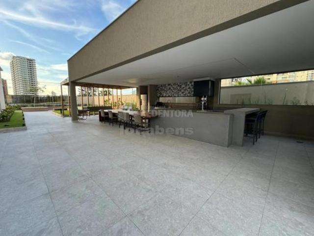 Holt Place com 3 suítes