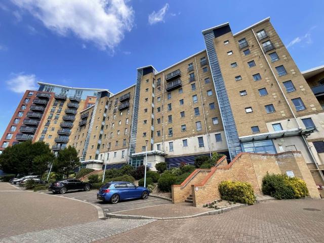 Hanover Avenue, London E16, 2 bed flat to rent, £2,300 pcm | PrimeLocation