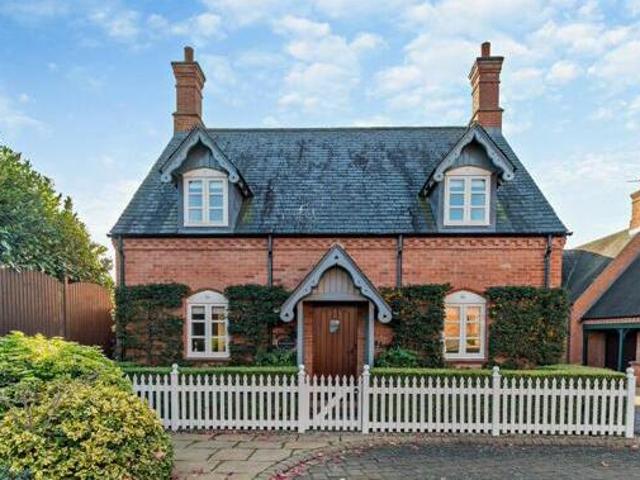 Holt View, Great Easton, 4 Bedroom Detached