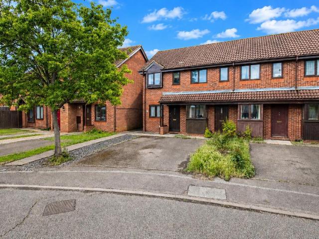 Holton Hill, Emerson Valley, Milton Keynes MK4, 1 bed end terrace house to rent, £1,050 pcm | PrimeLocation