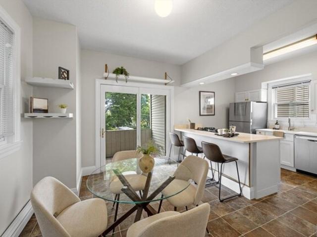 Holton St Apt,medford, Condo For Sale
