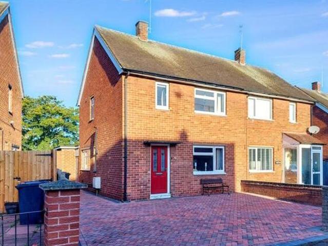 Holts Lane, Tutbury, 2 Bedroom Semi detached