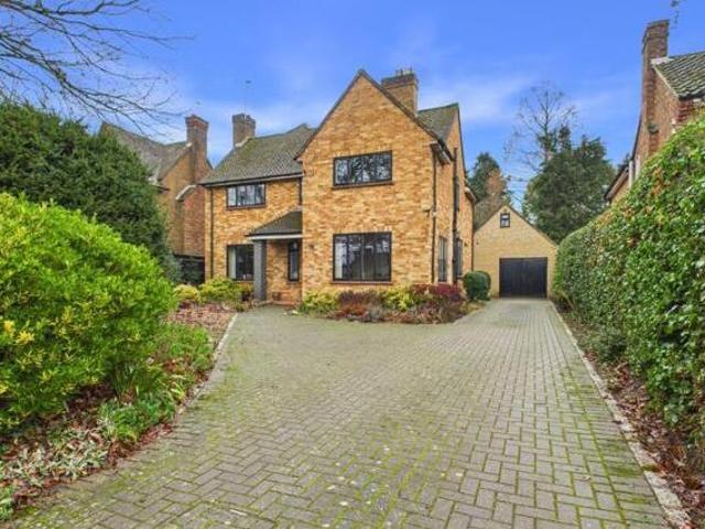 Holtspur Top Lane, Beaconsfield, 4 Bedroom Detached