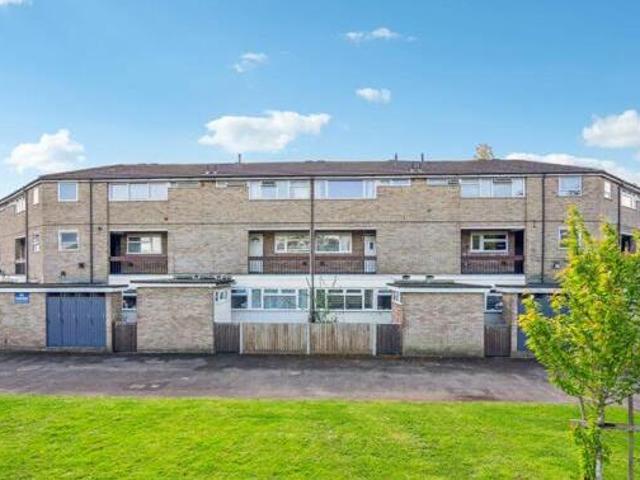 Holtspur Way, Beaconsfield, 4 Bedroom Flat