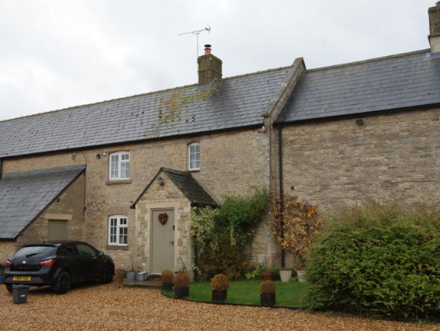 Holwell, Nr Burford 3 bed cottage to rent £3,250 pcm £750 pw