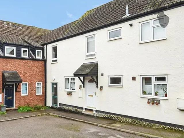 Holy Trinity, Abridge, Ongar Road, Abridge, RM4 1UP, United Kingdom | 2 bed apartment for rent #167870585 | Rentberry