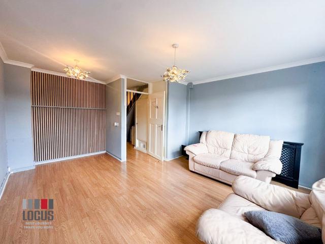 Holyfield House, Longcroft Drive EN8, 2 bed flat to rent, £2,000 pcm | PrimeLocation