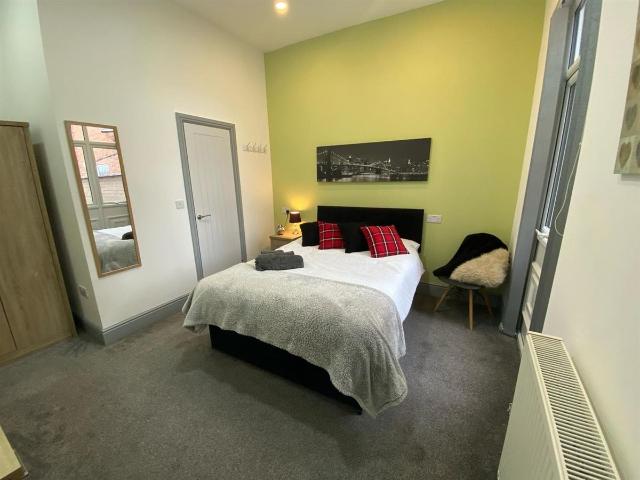 Holyhead Road, Coundon, Coventry CV1, Room to rent, £630 pcm | PrimeLocation