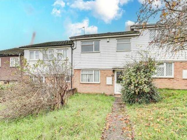 Holyrood Crescent, St. Albans, 3 Bedroom House